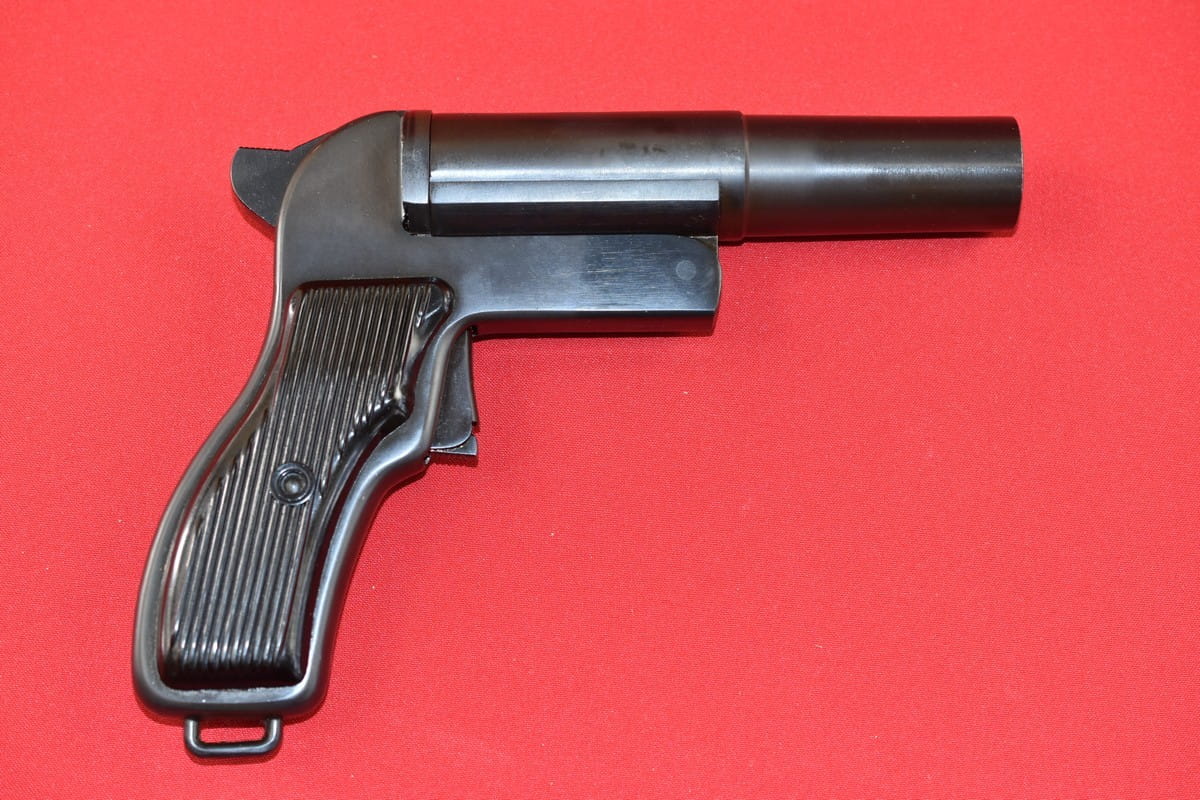 #3042 PISTOLET SYGNAŁOWY Wz.44, WP, 1966, kal.26 mm Polarms